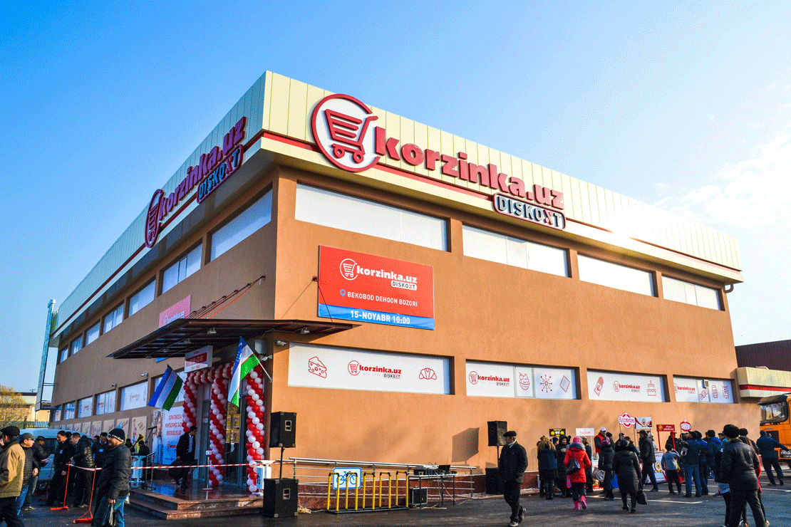 Korzinka | KORZINKA.UZ BEKOBOD SUPERMARKETI OCHILISH FOTOJAMLANMASI